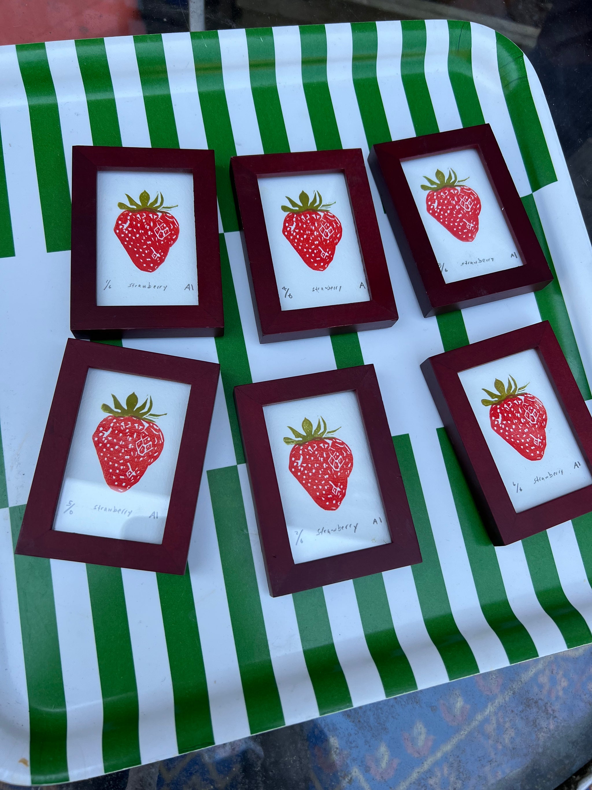 Framed Strawberry – Inciardi Prints